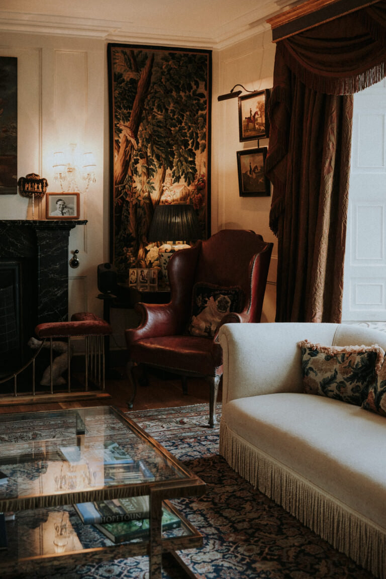 Romantic Wedding at Rosebery House - Bernadeta Kupiec Photography